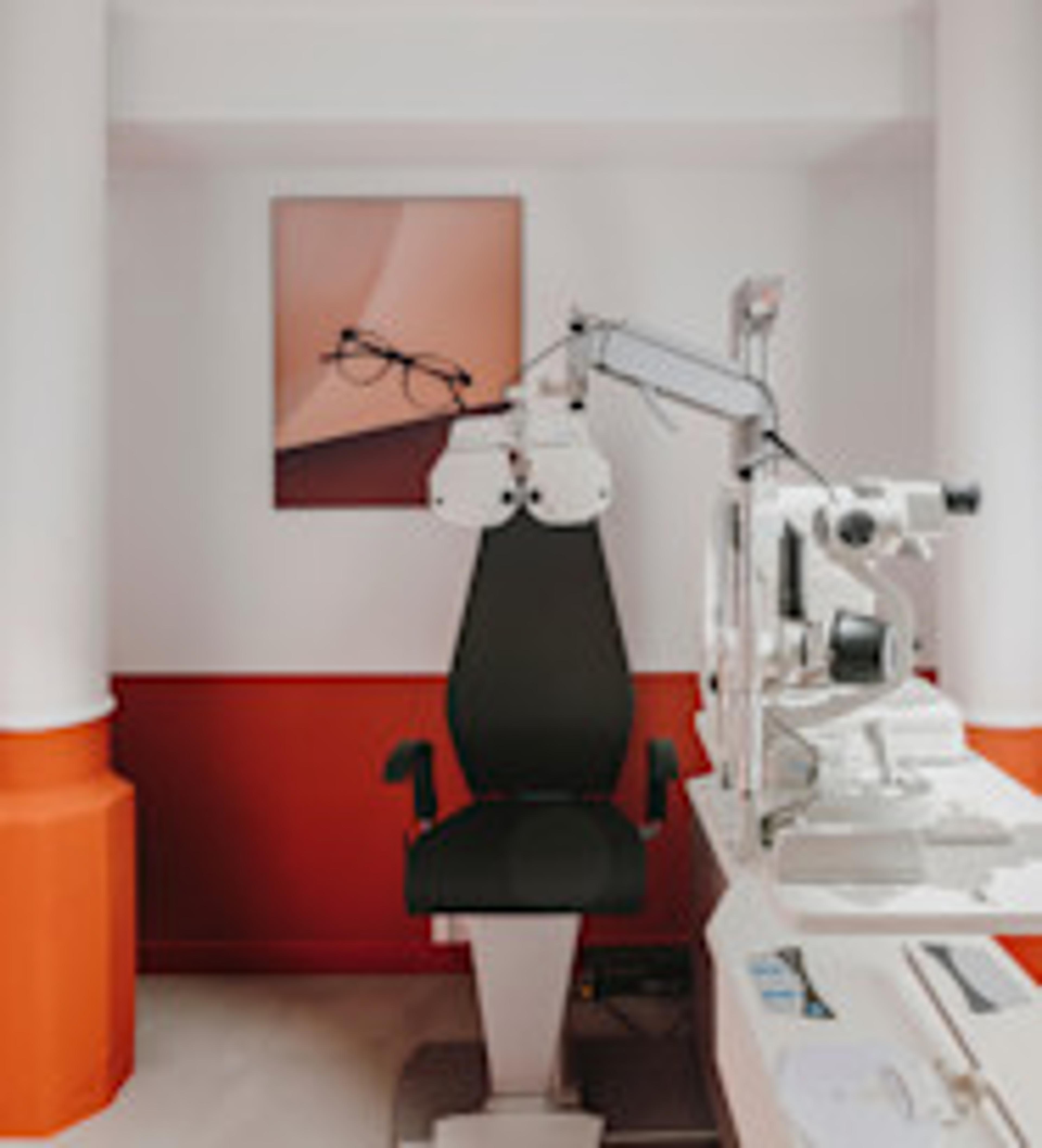 Book An Eye Test Eye Exam Near Me Ace Tate